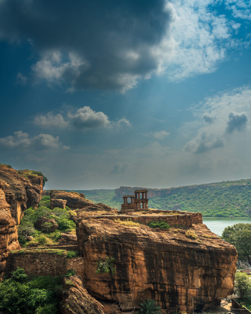Badami: The Ultimate Guide to the Chalukyan Capital - The Floating Pebbles