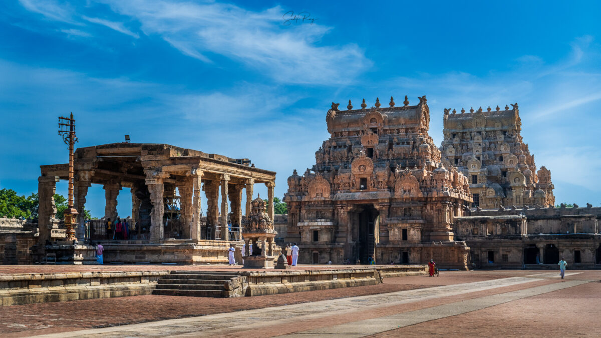 The Great Living Chola Temples - The Floating Pebbles