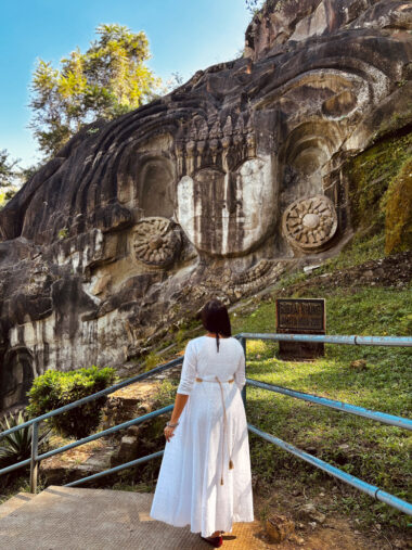Unakoti: A Journey to the Lost Hill of Faces. - The Floating Pebbles