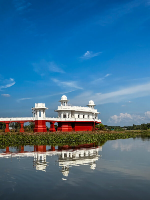 Neer Mahal: Tripura’s Mesmerizing Water Palace - The Floating Pebbles